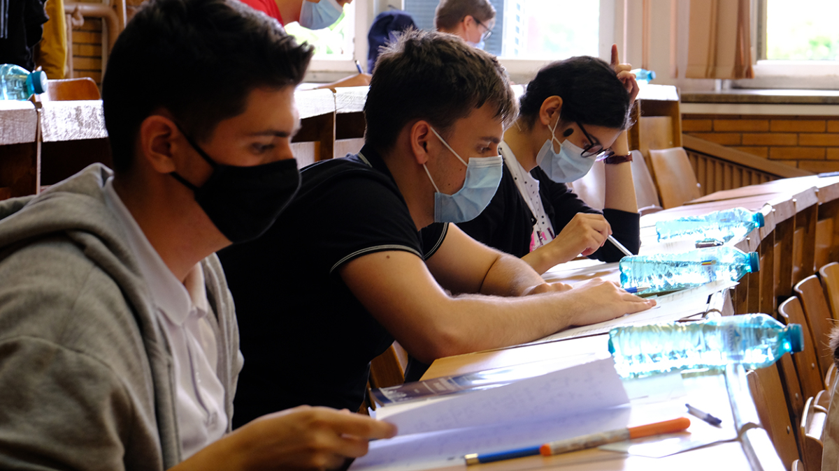 Galerie Foto – Simulare Admitere Licența 2021 – Docs UPB